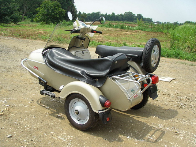 Купить мотоцикл Piaggio Bajaj Chetak 150: японский мотоцикл Piaggio ...